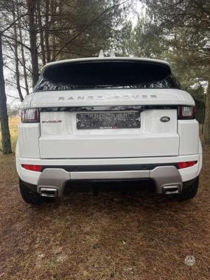 White Land Rover Range Rover Evoque 2016 in Alytus, with an engine capacity of 2.00 L and mileage of 166 thousand km for 11999 €, photo 9 on AUTOMOTO.COM.LV