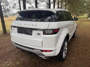White Land Rover Range Rover Evoque 2016 in Alytus, with an engine capacity of 2.00 L and mileage of 166 thousand km for 11999 €, photo 11 on AUTOMOTO.COM.LV