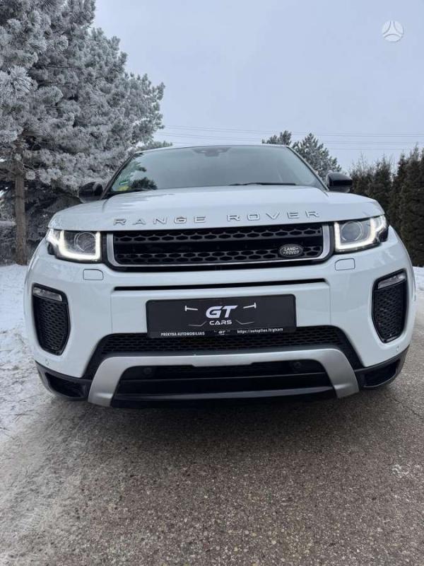 White Land Rover Range Rover Evoque 2016 in Alytus, with an engine capacity of 2.00 L and mileage of 166 thousand km for 11700 €, photo 3 on AUTOMOTO.COM.LV