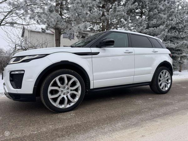 White Land Rover Range Rover Evoque 2016 in Alytus, with an engine capacity of 2.00 L and mileage of 166 thousand km for 11700 €, photo 5 on AUTOMOTO.COM.LV