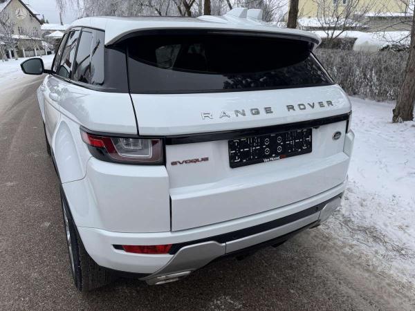 White Land Rover Range Rover Evoque 2016 in Alytus, with an engine capacity of 2.00 L and mileage of 166 thousand km for 11700 €, photo 9 on AUTOMOTO.COM.LV