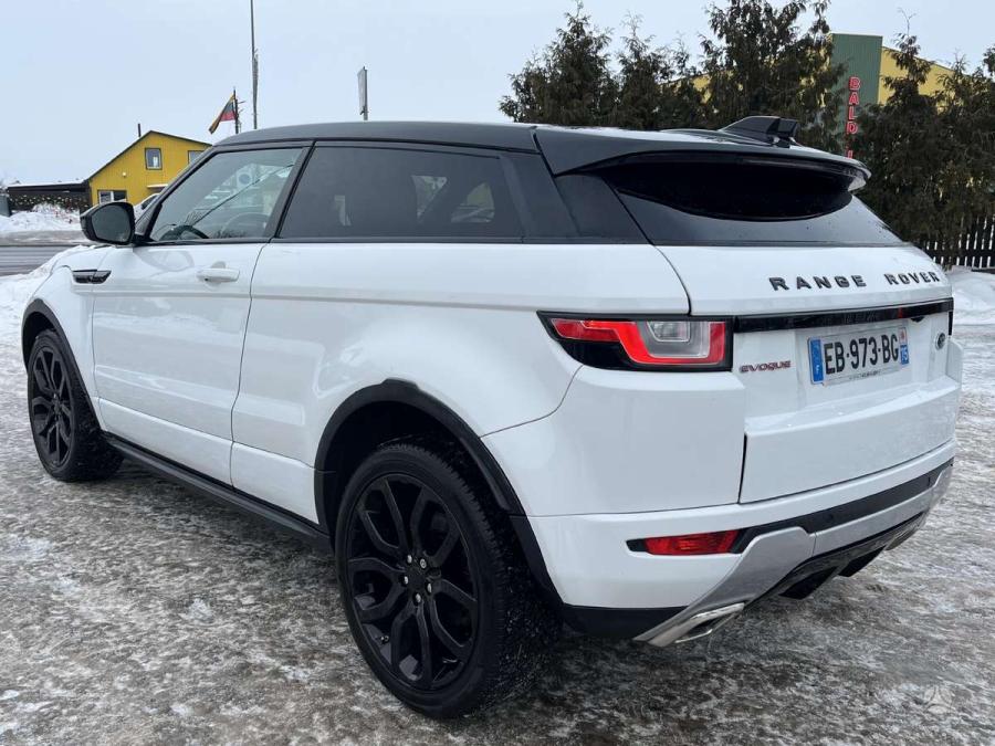 Balts Land Rover Range Rover Evoque 2016 Tauragė, ar dzinēja tilpumu 2.00 L un nobraukumu 124 tūkst. km par 10950 €, foto 3 vietnē AUTOMOTO.COM.LV