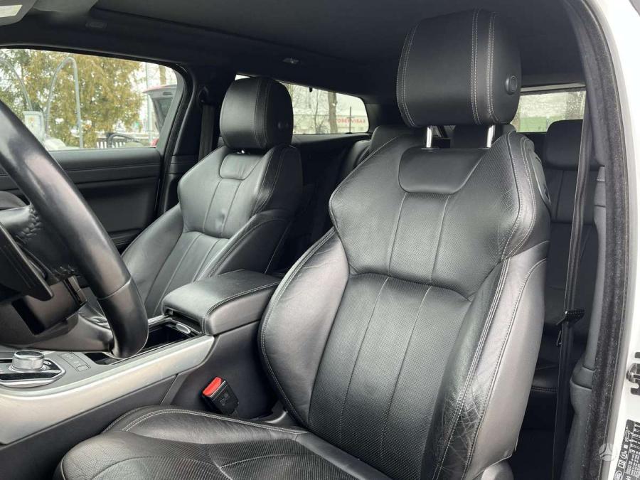 Balts Land Rover Range Rover Evoque 2016 Tauragė, ar dzinēja tilpumu 2.00 L un nobraukumu 124 tūkst. km par 10950 €, foto 9 vietnē AUTOMOTO.COM.LV
