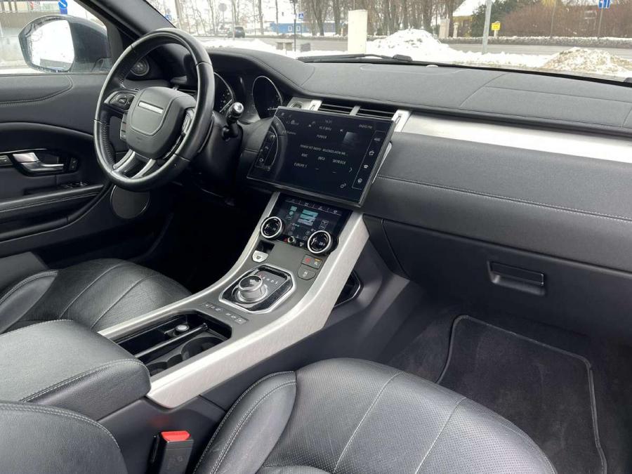 Balts Land Rover Range Rover Evoque 2016 Tauragė, ar dzinēja tilpumu 2.00 L un nobraukumu 124 tūkst. km par 10950 €, foto 11 vietnē AUTOMOTO.COM.LV