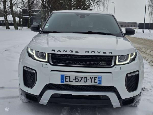 Balts Land Rover Range Rover Evoque 2016 Tauragė, ar dzinēja tilpumu 2.00 L un nobraukumu 190 tūkst. km par 11800 €, foto 2 vietnē AUTOMOTO.COM.LV