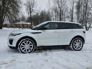 White Land Rover Range Rover Evoque 2016 in Taurage, with an engine capacity of 2.00 L and mileage of 190 thousand km for 11800 €, photo 4 on AUTOMOTO.COM.LV