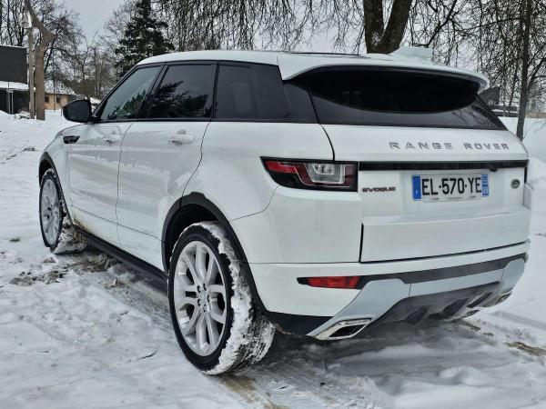 Balts Land Rover Range Rover Evoque 2016 Tauragė, ar dzinēja tilpumu 2.00 L un nobraukumu 190 tūkst. km par 11800 €, foto 5 vietnē AUTOMOTO.COM.LV