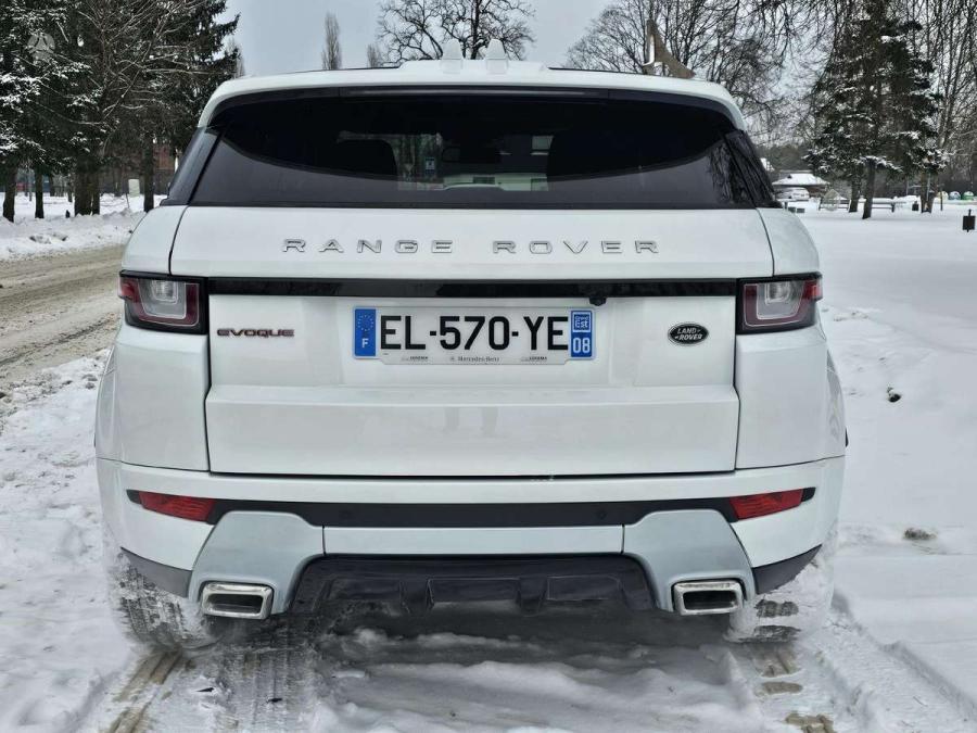 White Land Rover Range Rover Evoque 2016 in Taurage, with an engine capacity of 2.00 L and mileage of 190 thousand km for 11800 €, photo 6 on AUTOMOTO.COM.LV