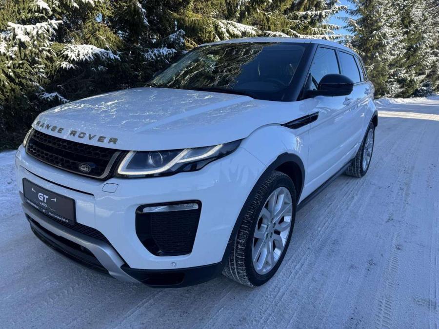 White Land Rover Range Rover Evoque 2016 in Alytus, with an engine capacity of 2.00 L and mileage of 167 thousand km for 11500 €, photo 1 on AUTOMOTO.COM.LV