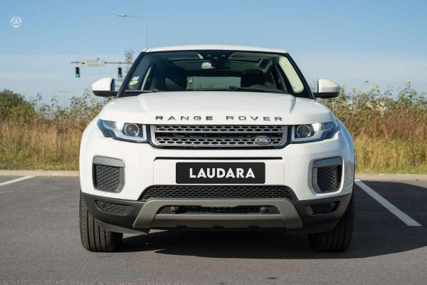 White Land Rover Range Rover Evoque 2016 in Vilnius, with an engine capacity of 2.00 L and mileage of 144 thousand km for 9900 €, photo 1 on AUTOMOTO.COM.LV