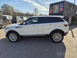 White Land Rover Range Rover Evoque 2016 in Riga, with an engine capacity of 2.00 L and mileage of 153 thousand km for 12990 €, photo 9 on AUTOMOTO.COM.LV