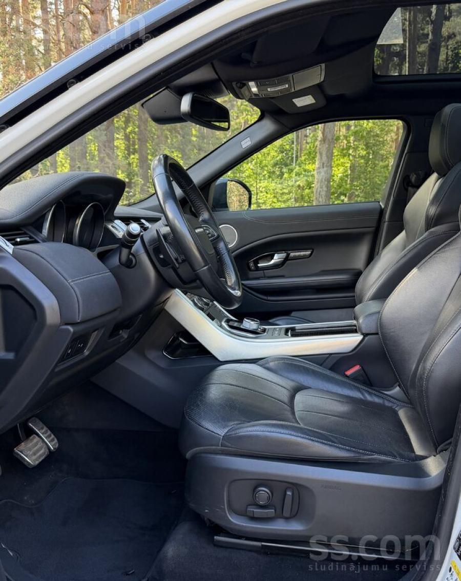 Balts Land Rover Range Rover Evoque 2016 Jūrmala, ar dzinēja tilpumu 2.00 L un nobraukumu 118 tūkst. km par 11900 €, foto 10 vietnē AUTOMOTO.COM.LV