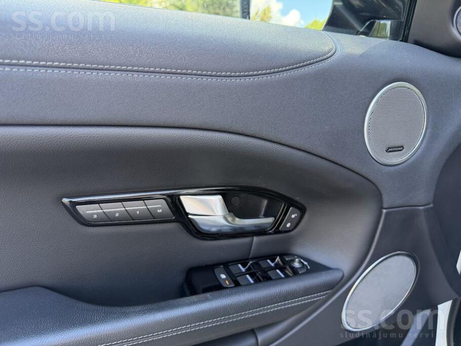 Balts Land Rover Range Rover Evoque 2016 Jūrmala, ar dzinēja tilpumu 2.00 L un nobraukumu 118 tūkst. km par 11900 €, foto 13 vietnē AUTOMOTO.COM.LV