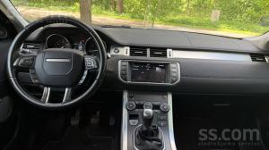 White Land Rover Range Rover Evoque 2016 in Riga, with an engine capacity of 2.00 L and mileage of 223 thousand km for 11900 €, photo 13 on AUTOMOTO.COM.LV