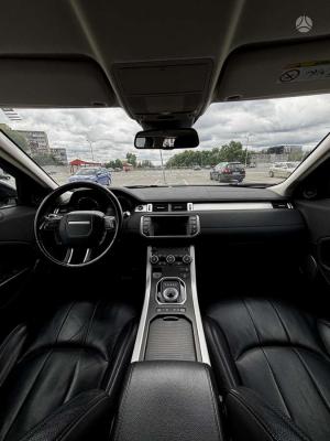 Balts Land Rover Range Rover Evoque 2016 Viļņa, ar dzinēja tilpumu 2.00 L un nobraukumu 214 tūkst. km par 12499 €, foto 8 vietnē AUTOMOTO.COM.LV
