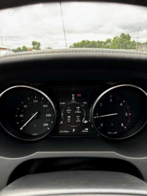 Balts Land Rover Range Rover Evoque 2016 Viļņa, ar dzinēja tilpumu 2.00 L un nobraukumu 214 tūkst. km par 12499 €, foto 13 vietnē AUTOMOTO.COM.LV