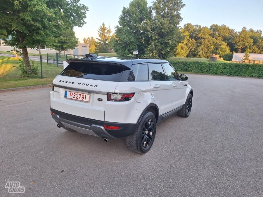 White Land Rover Range Rover Evoque 2016 in Telschi, with an engine capacity of 2.00 L and mileage of 221 thousand km for 9999 €, photo 7 on AUTOMOTO.COM.LV