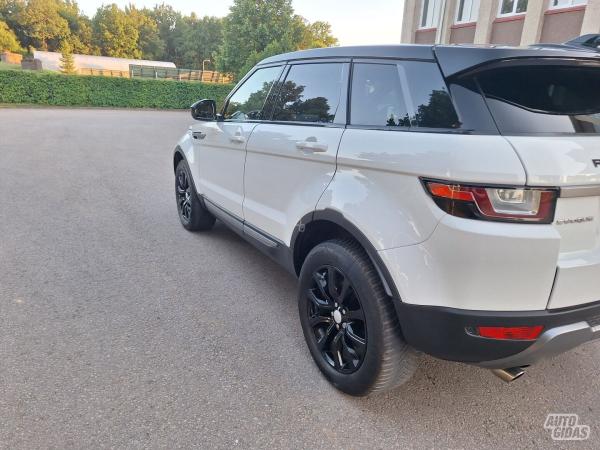 Balts Land Rover Range Rover Evoque 2016 Telšiai, ar dzinēja tilpumu 2.00 L un nobraukumu 221 tūkst. km par 9999 €, foto 5 vietnē AUTOMOTO.COM.LV