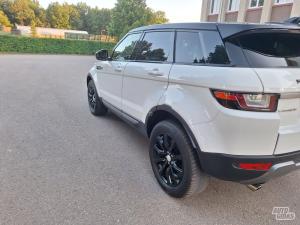 White Land Rover Range Rover Evoque 2016 in Telschi, with an engine capacity of 2.00 L and mileage of 221 thousand km for 9999 €, photo 6 on AUTOMOTO.COM.LV