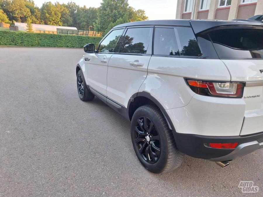 White Land Rover Range Rover Evoque 2016 in Telschi, with an engine capacity of 2.00 L and mileage of 221 thousand km for 9999 €, photo 6 on AUTOMOTO.COM.LV