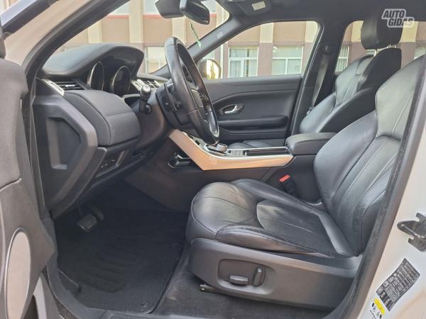 Balts Land Rover Range Rover Evoque 2016 Telšiai, ar dzinēja tilpumu 2.00 L un nobraukumu 221 tūkst. km par 9999 €, foto 10 vietnē AUTOMOTO.COM.LV