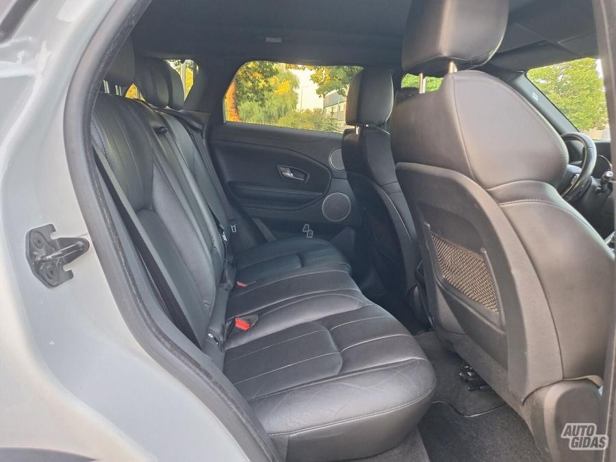 White Land Rover Range Rover Evoque 2016 in Telschi, with an engine capacity of 2.00 L and mileage of 221 thousand km for 9999 €, photo 14 on AUTOMOTO.COM.LV