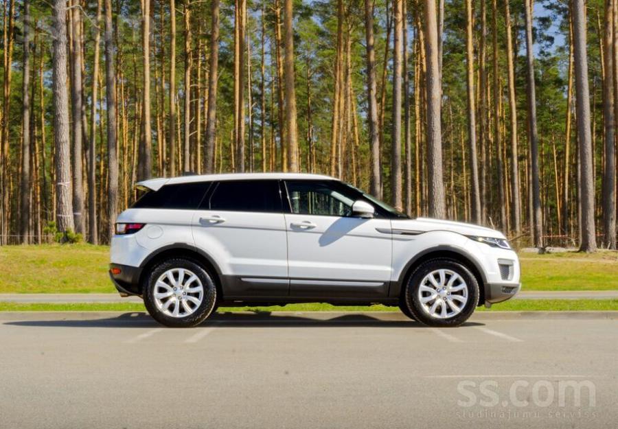 Balts Land Rover Range Rover Evoque 2016 Rīga, ar dzinēja tilpumu 2.00 L un nobraukumu 153 tūkst. km par 9590 €, foto 9 vietnē AUTOMOTO.COM.LV