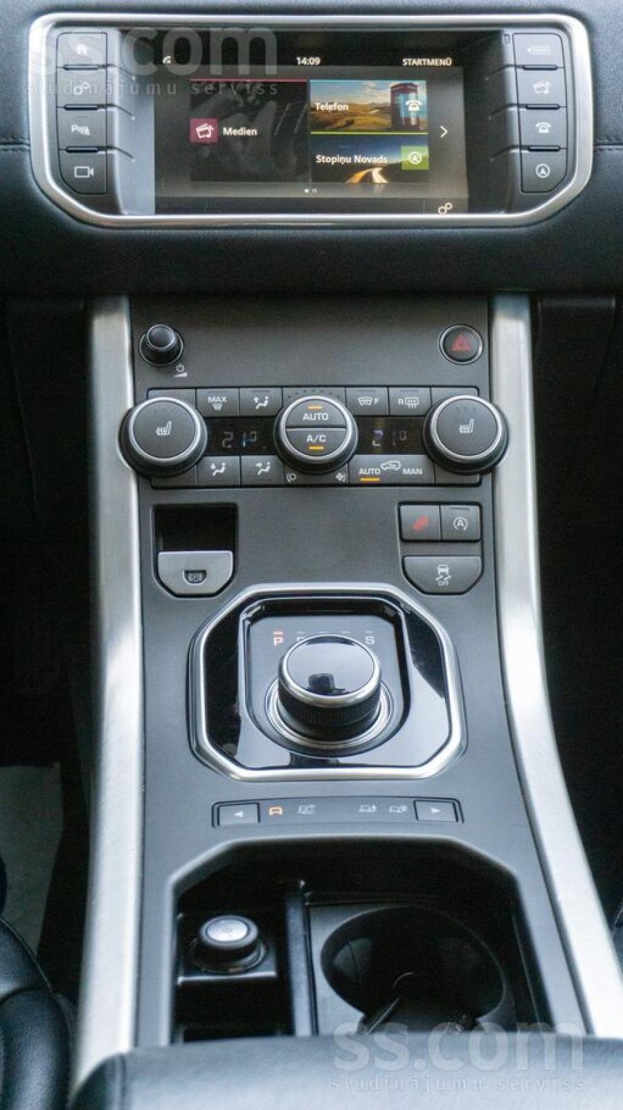 Balts Land Rover Range Rover Evoque 2016 Rīga, ar dzinēja tilpumu 2.00 L un nobraukumu 153 tūkst. km par 9590 €, foto 13 vietnē AUTOMOTO.COM.LV