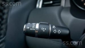 Balts Land Rover Range Rover Evoque 2016 Rīga, ar dzinēja tilpumu 2.00 L un nobraukumu 153 tūkst. km par 9590 €, foto 23 vietnē AUTOMOTO.COM.LV
