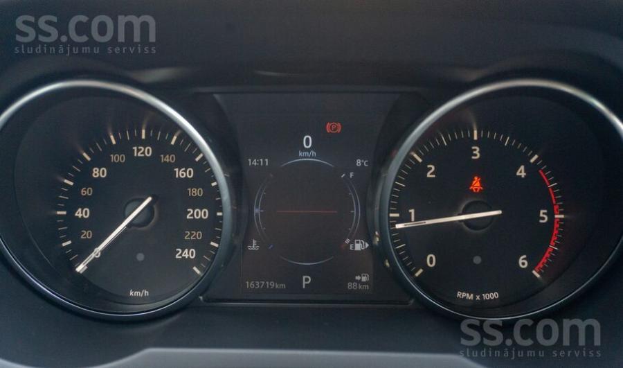 Balts Land Rover Range Rover Evoque 2016 Rīga, ar dzinēja tilpumu 2.00 L un nobraukumu 153 tūkst. km par 9590 €, foto 25 vietnē AUTOMOTO.COM.LV