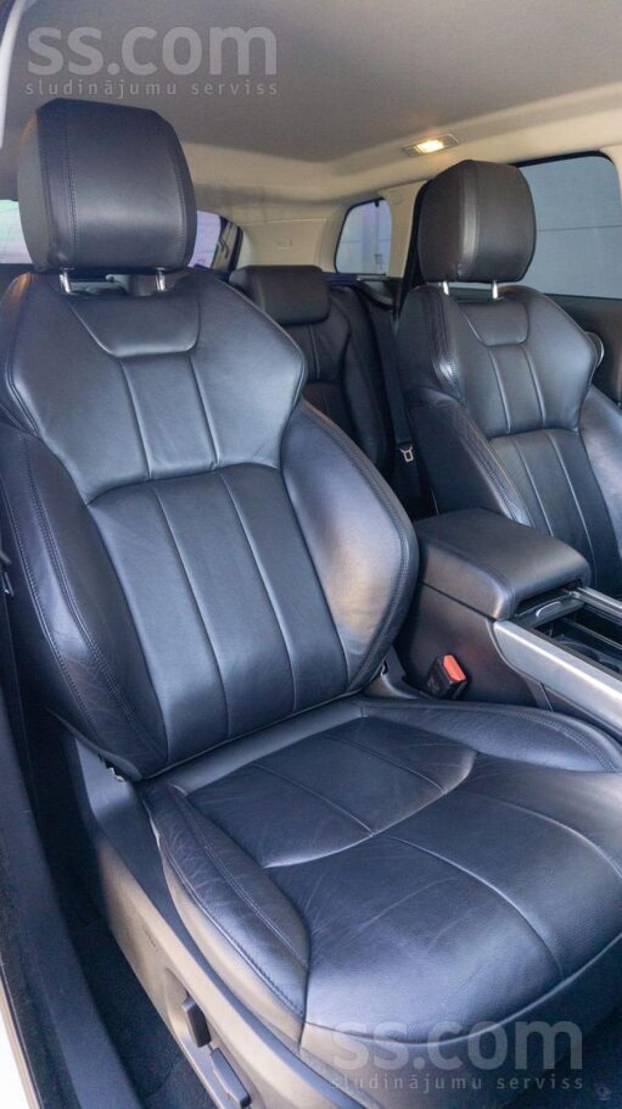 Balts Land Rover Range Rover Evoque 2016 Rīga, ar dzinēja tilpumu 2.00 L un nobraukumu 153 tūkst. km par 9590 €, foto 29 vietnē AUTOMOTO.COM.LV