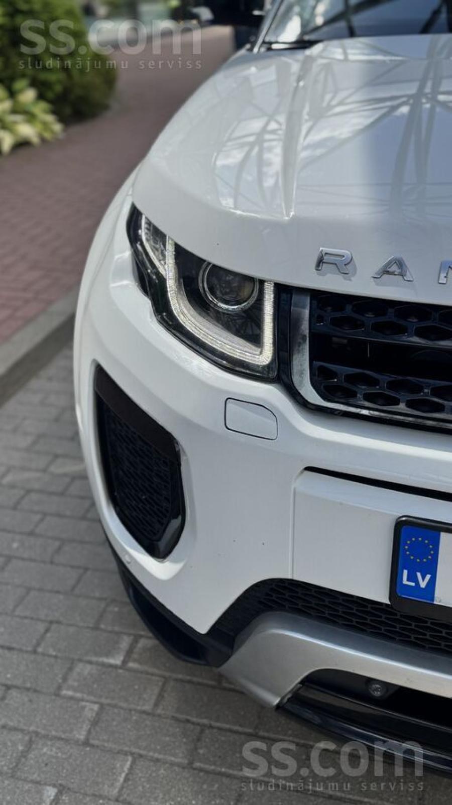 Balts Land Rover Range Rover Evoque 2016 Rīga, ar dzinēja tilpumu 2.00 L un nobraukumu 224 tūkst. km par 10700 €, foto 8 vietnē AUTOMOTO.COM.LV