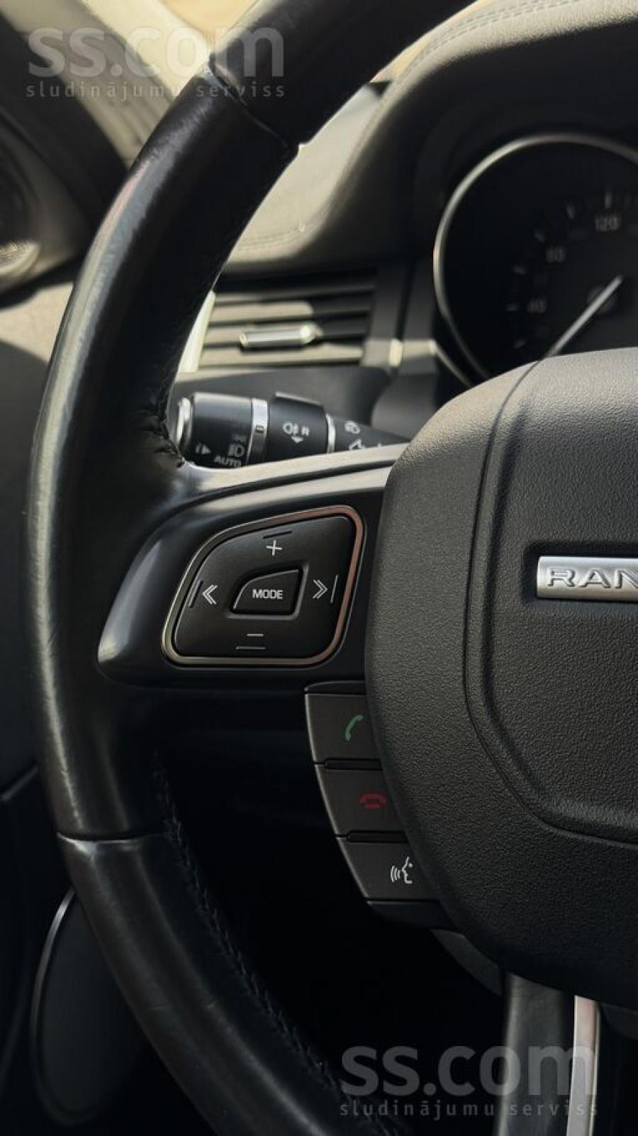 Balts Land Rover Range Rover Evoque 2016 Rīga, ar dzinēja tilpumu 2.00 L un nobraukumu 224 tūkst. km par 10700 €, foto 22 vietnē AUTOMOTO.COM.LV
