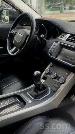 Balts Land Rover Range Rover Evoque 2016 Rīga, ar dzinēja tilpumu 2.00 L un nobraukumu 224 tūkst. km par 10700 €, foto 26 vietnē AUTOMOTO.COM.LV