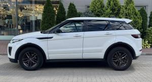 White Land Rover Range Rover Evoque 2016 in Riga, with an engine capacity of 2.00 L and mileage of 224 thousand km for 10700 €, photo 7 on AUTOMOTO.COM.LV
