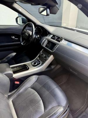 White Land Rover Range Rover Evoque 2016 in Vilnius, with an engine capacity of 2.00 L and mileage of 184 thousand km for 10900 €, photo 11 on AUTOMOTO.COM.LV