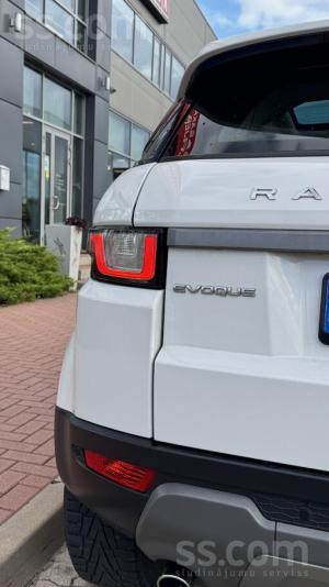 Balts Land Rover Range Rover Evoque 2016 Rīga, ar dzinēja tilpumu 2.00 L un nobraukumu 152 tūkst. km par 11600 €, foto 8 vietnē AUTOMOTO.COM.LV