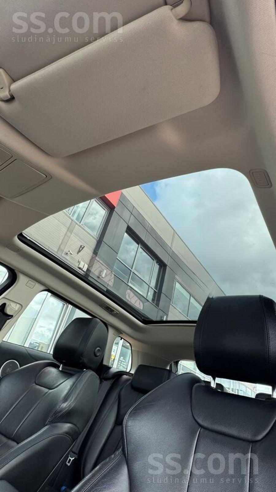 Balts Land Rover Range Rover Evoque 2016 Rīga, ar dzinēja tilpumu 2.00 L un nobraukumu 152 tūkst. km par 11600 €, foto 10 vietnē AUTOMOTO.COM.LV