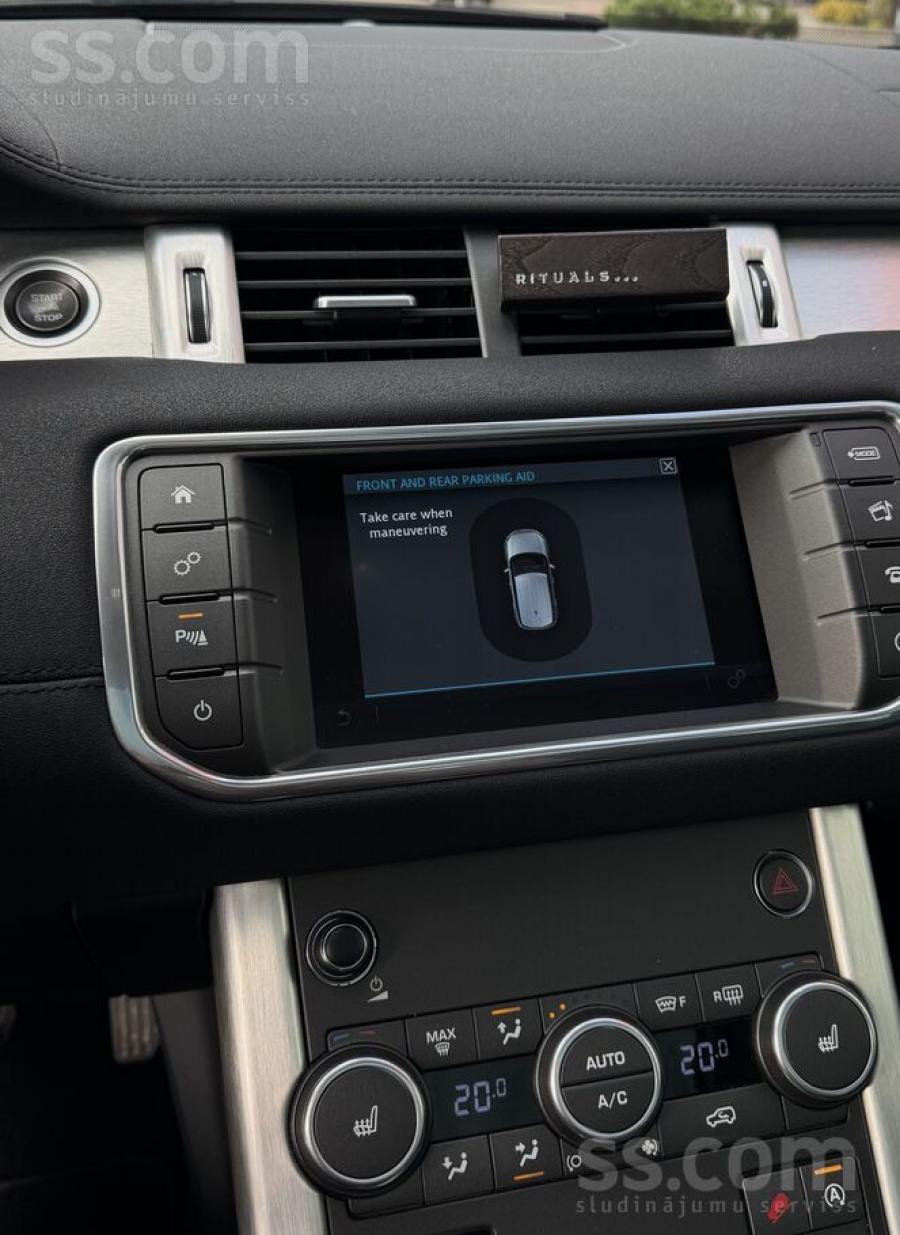 Balts Land Rover Range Rover Evoque 2016 Rīga, ar dzinēja tilpumu 2.00 L un nobraukumu 152 tūkst. km par 11600 €, foto 23 vietnē AUTOMOTO.COM.LV