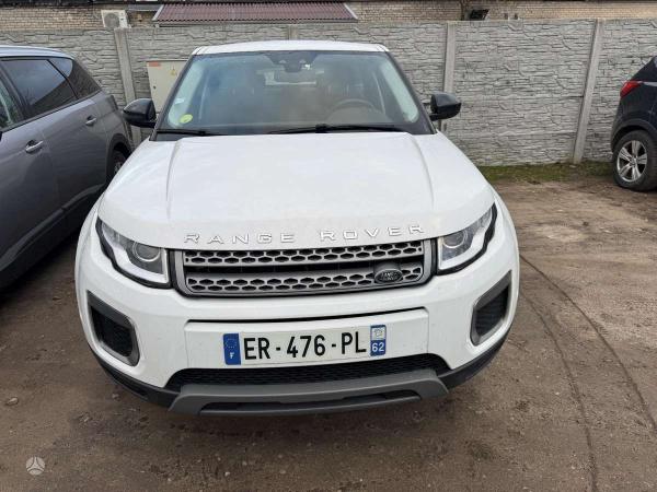 White Land Rover Range Rover Evoque 2017 in Taurage, with an engine capacity of 2.00 L and mileage of 150 thousand km for 4700 €, photo 2 on AUTOMOTO.COM.LV