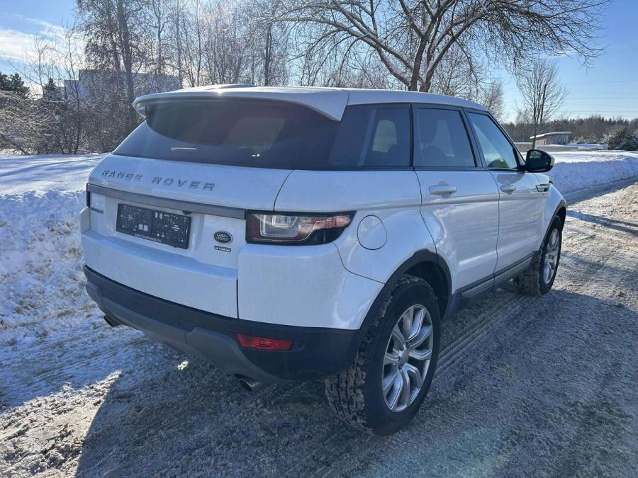 Balts Land Rover Range Rover Evoque 2017 Utena, ar dzinēja tilpumu 2.00 L un nobraukumu 150 tūkst. km par 6550 €, foto 8 vietnē AUTOMOTO.COM.LV
