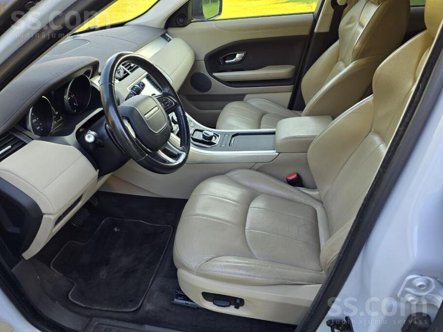 Balts Land Rover Range Rover Evoque 2017 Rīga, ar dzinēja tilpumu 2.00 L un nobraukumu 183 tūkst. km par 12000 €, foto 5 vietnē AUTOMOTO.COM.LV