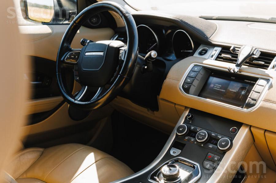 Balts Land Rover Range Rover Evoque 2017 Rīga, ar dzinēja tilpumu 2.00 L un nobraukumu 116 tūkst. km par 18100 €, foto 8 vietnē AUTOMOTO.COM.LV