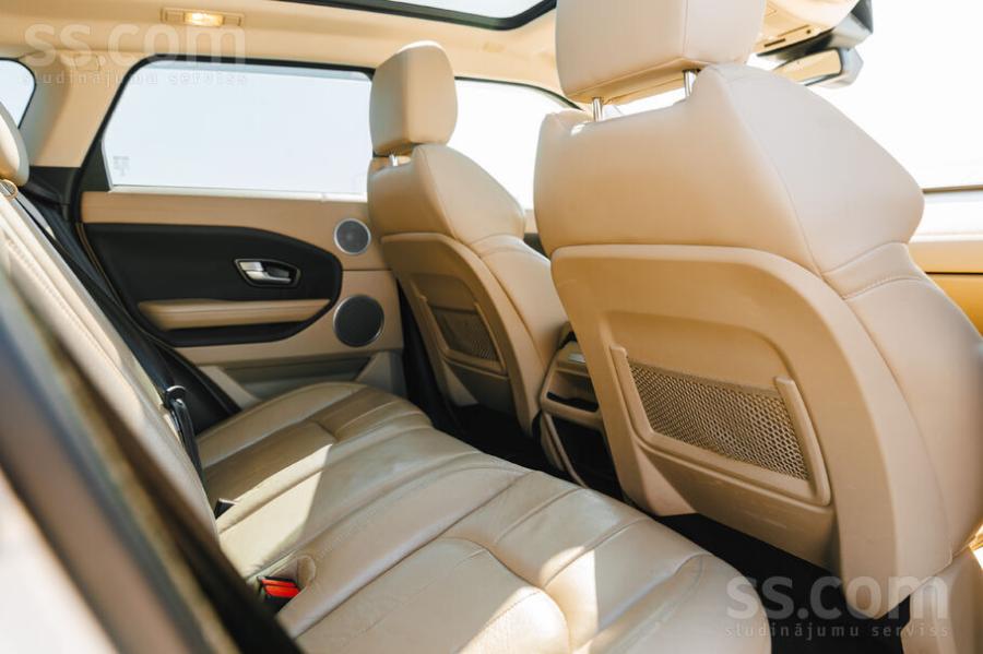 Balts Land Rover Range Rover Evoque 2017 Rīga, ar dzinēja tilpumu 2.00 L un nobraukumu 116 tūkst. km par 18100 €, foto 12 vietnē AUTOMOTO.COM.LV