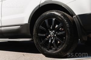 Balts Land Rover Range Rover Evoque 2017 Rīga, ar dzinēja tilpumu 2.00 L un nobraukumu 116 tūkst. km par 18100 €, foto 20 vietnē AUTOMOTO.COM.LV