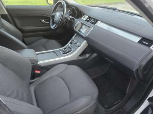 White Land Rover Range Rover Evoque 2017 in Panevezys, with an engine capacity of 2.00 L and mileage of 188 thousand km for 8899 €, photo 13 on AUTOMOTO.COM.LV