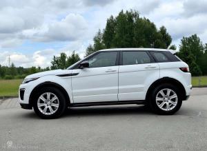 White Land Rover Range Rover Evoque 2017 in Taurage, with an engine capacity of 2.00 L and mileage of 215 thousand km for 10600 €, photo 9 on AUTOMOTO.COM.LV