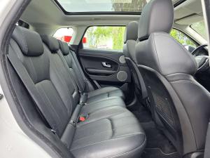 White Land Rover Range Rover Evoque 2017 in Taurage, with an engine capacity of 2.00 L and mileage of 215 thousand km for 10600 €, photo 14 on AUTOMOTO.COM.LV