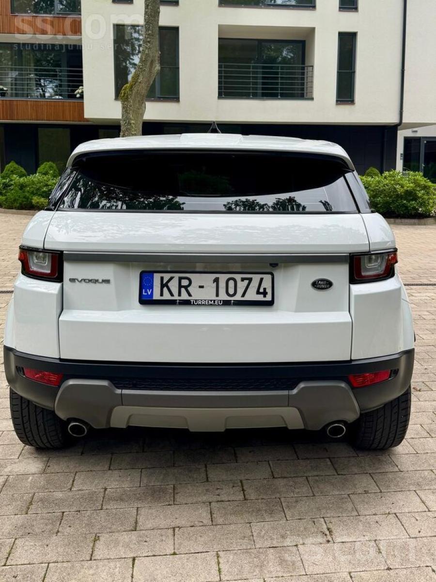 White Land Rover Range Rover Evoque 2017 in Jurmala, with an engine capacity of 2.00 L and mileage of 282 thousand km for 11999 €, photo 6 on AUTOMOTO.COM.LV