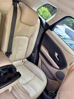 White Land Rover Range Rover Evoque 2017 in Jurmala, with an engine capacity of 2.00 L and mileage of 282 thousand km for 11999 €, photo 13 on AUTOMOTO.COM.LV